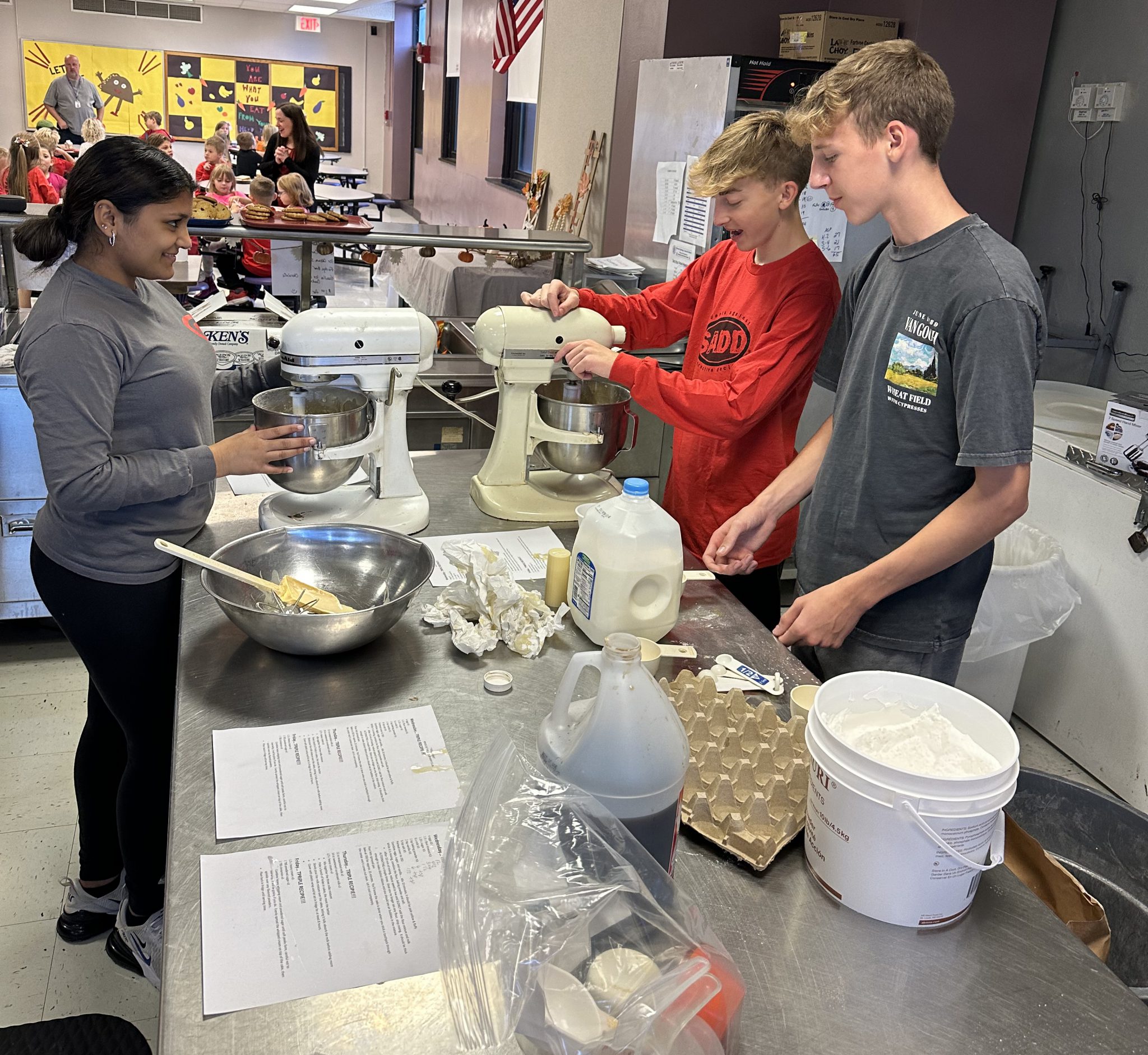 Spanish Club Prepares Tres Leches - Sharon Springs : Sharon Springs